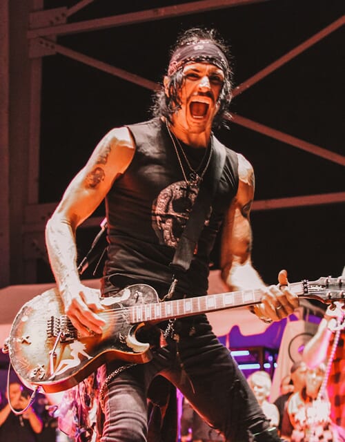 Artists | Dean Guitars